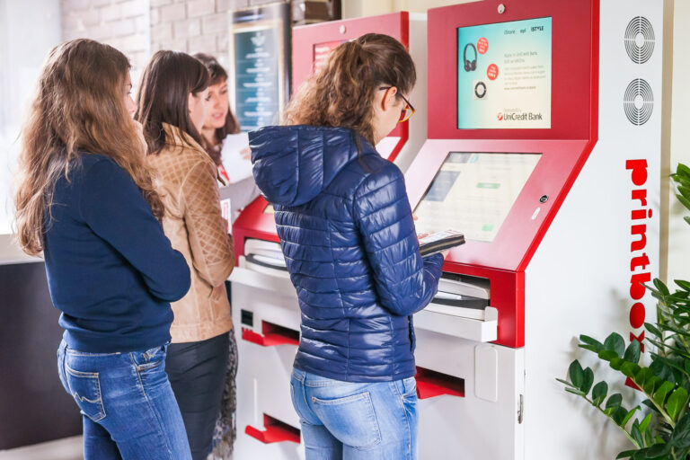 Printbox self-service print vending machine